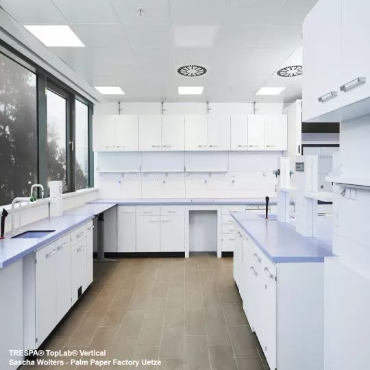 Trespa® TopLab® Vertical | Pour laboratoires